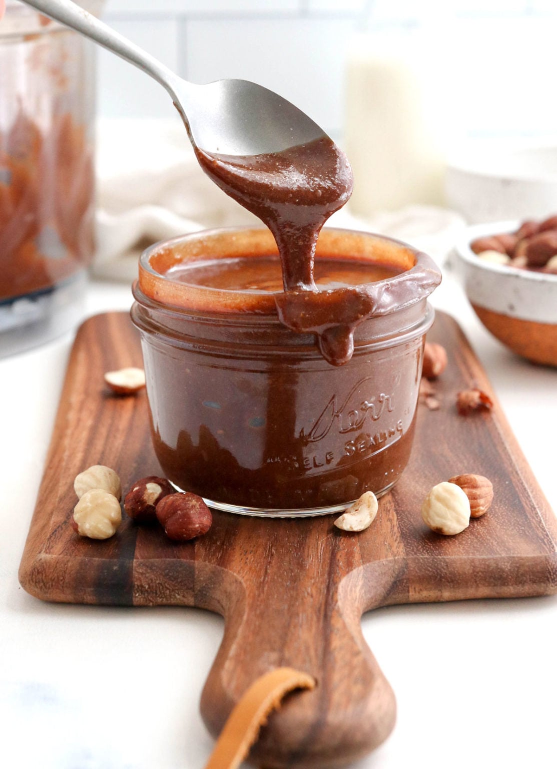 Healthy Nutella (4 ingredients!) - Detoxinista