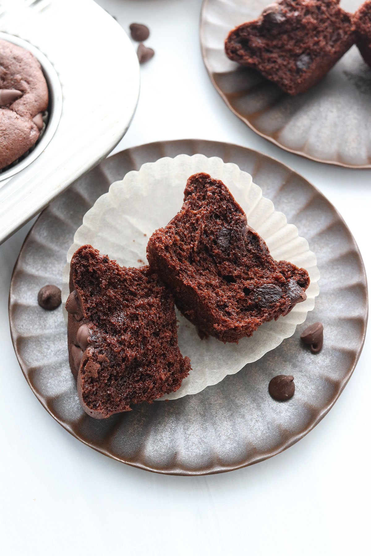 Flourless Chocolate Pumpkin Muffins - Detoxinista