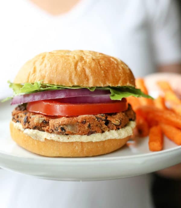 Vegan Black Bean Burgers (Veggie Burgers) - Detoxinista