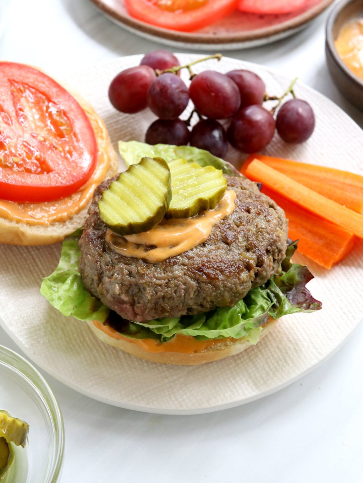 Healthy Burgers Recipe (Budget Friendly!) - Detoxinista
