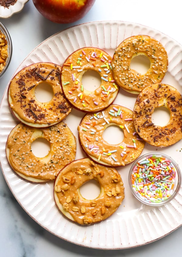 Healthy Apple "Donuts" - Detoxinista